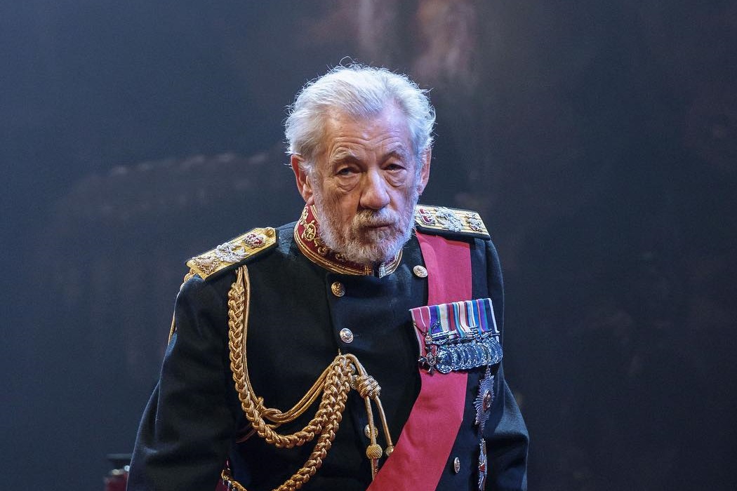 Ian McKellen: Kevin Spacey i Bryan Singer su trebali javno otkriti ...